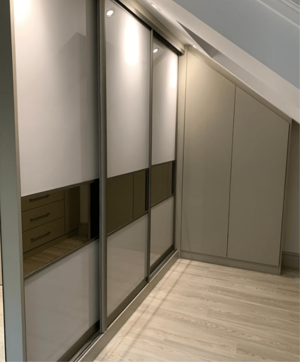 Built In Sliding Wardrobes - Fitted Sliding Door Wardrobes in London ...